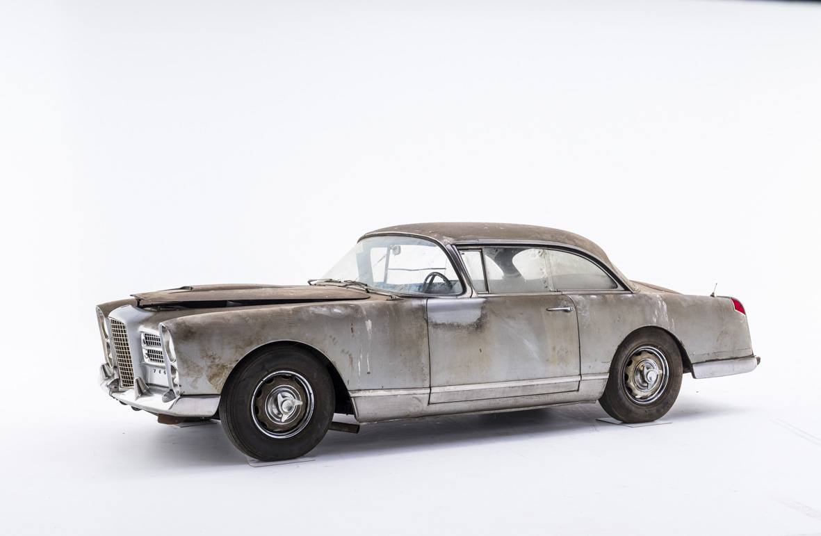 Boek – MAHY – A Family of Cars